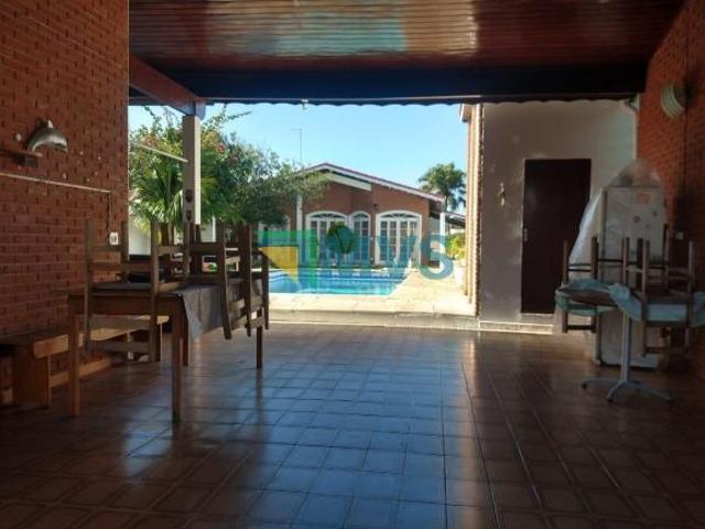 Casa à venda em Peruíbe SP, Bairro Oasis: 4 quartos, 2 suítes, 2 salas, 3 banheiros, 4 vagas, 227m²