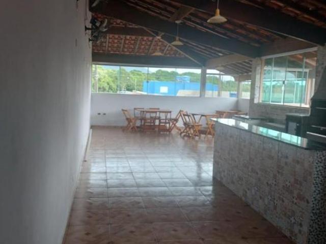 Casa à venda em Peruíbe SP, bairro Manacá dos Itatins: 3 quartos, 1 sala, 2 banheiros, 3 vagas de ga