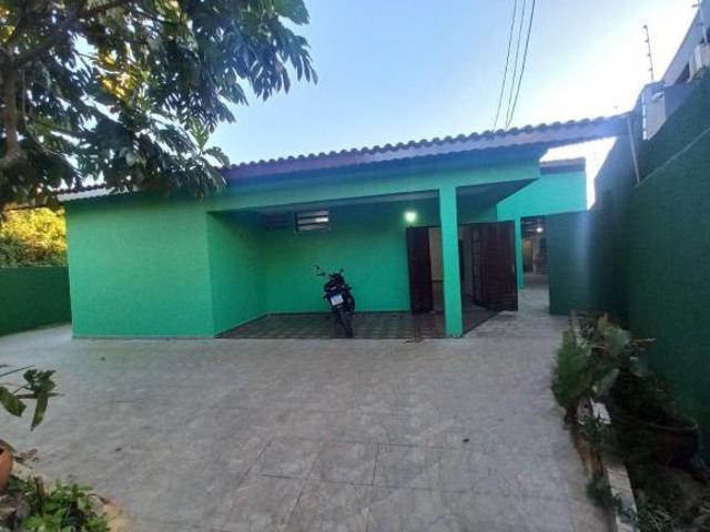 Casa à venda em Peruíbe/SP