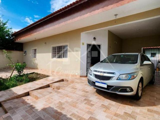 Casa à venda em Peruíbe/SP