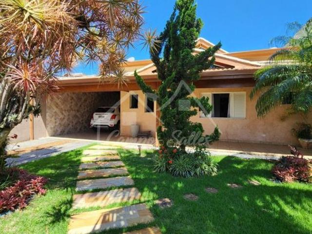 Casa à venda em Peruíbe/SP