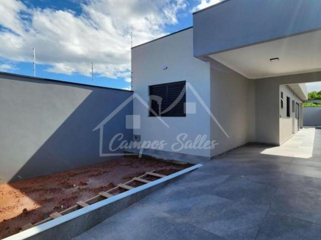 Casa à venda em Peruíbe/SP