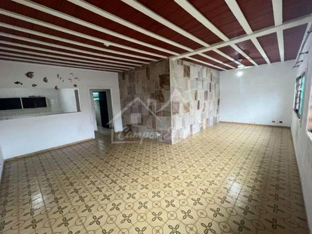 Casa á venda em Peruíbe/SP