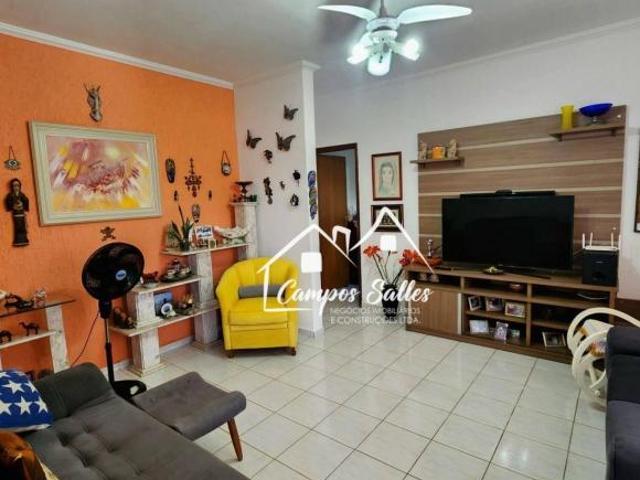Casa à venda em Peruíbe/SP