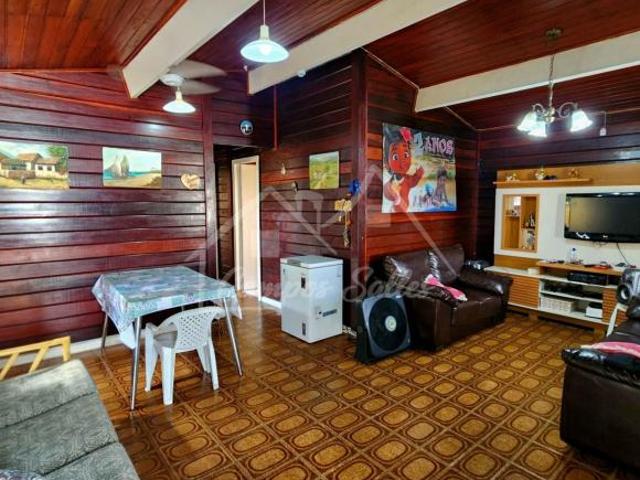 Casa à venda em Peruíbe/SP