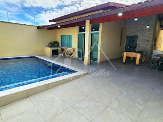 Casa à venda em Peruíbe/SP