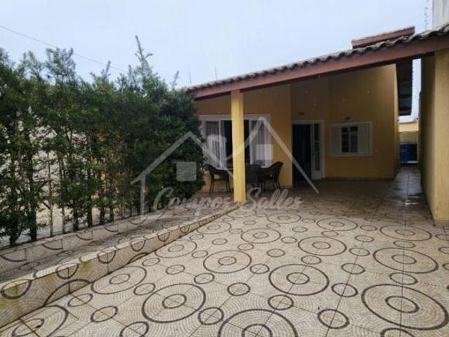 Casa à venda em Peruíbe/SP