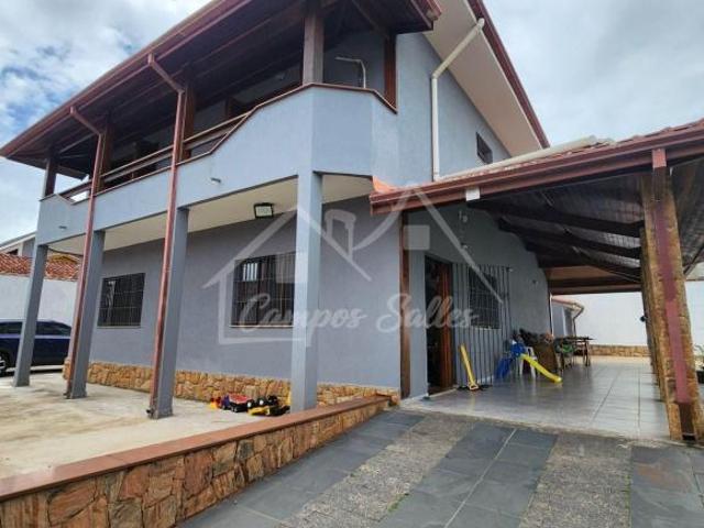 Casa à venda em Peruíbe/SP