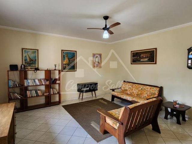 Casa à venda em Peruíbe/SP