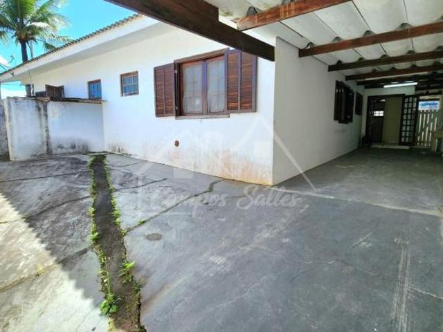 Casa à venda em Peruíbe/SP