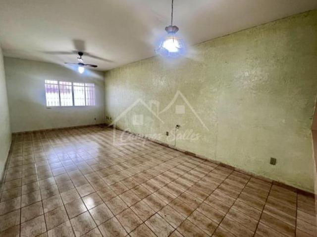 Casa à venda em Peruíbe/SP