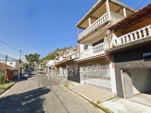 Casa a venda em Perus/V Fanton com 4 quartos e 4 garagens