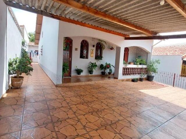 Casa a venda em pinhalzinho SP!