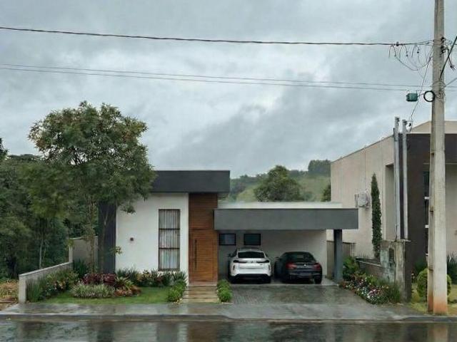 Casa à venda em Pinhalzinho/SP