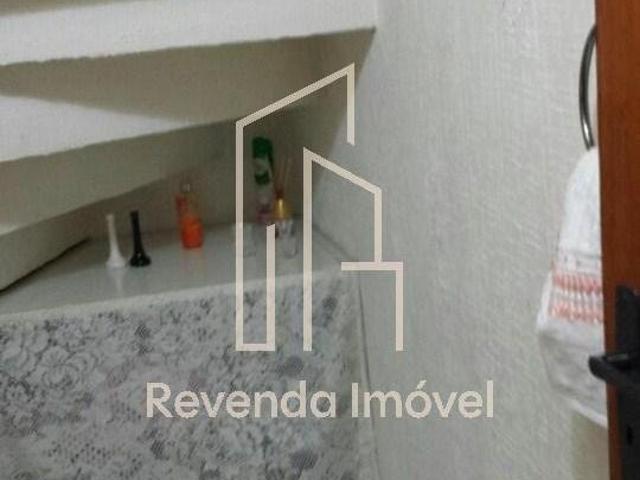 Casa à venda em Pinheiros com 180m² 3 dormitórios 2 banheiros
