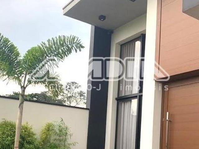 casa à venda em Pinheirinho