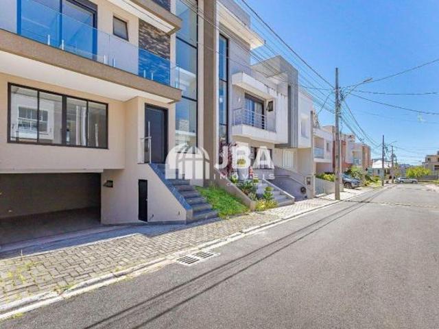 Casa à venda em Pinheirinho