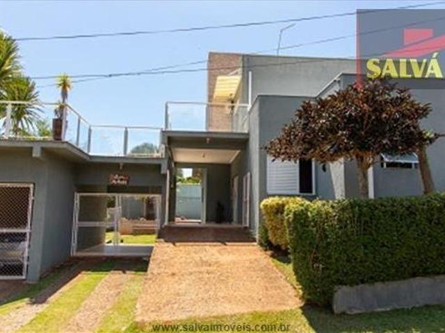 Casa à venda em Piracaia