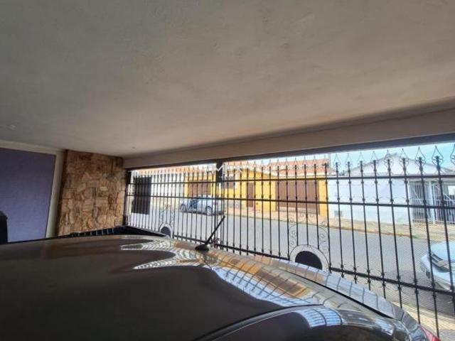 Casa à venda em Piracicaba, Vila Independência, com 3 quartos, com 177 m²