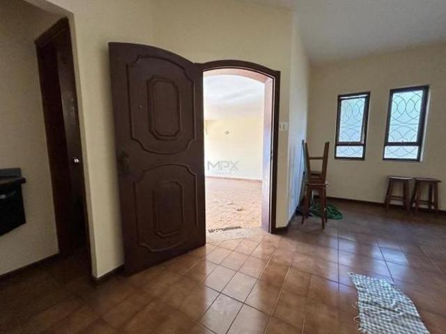 Casa à venda em Piracicaba, Vila Rezende, com 2 suítes, com 131 m²