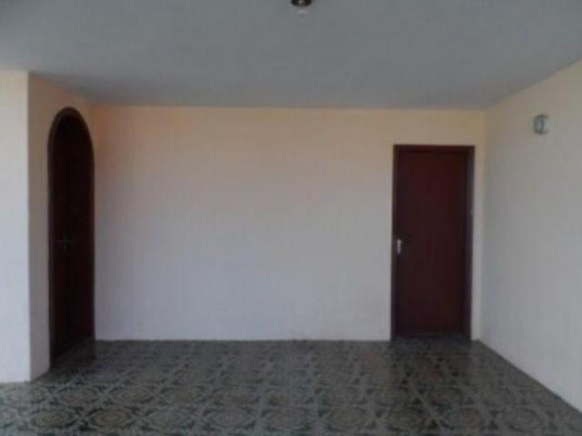 Casa à venda em Piracicaba, Vila Rezende, com 3 quartos, com 130 m²