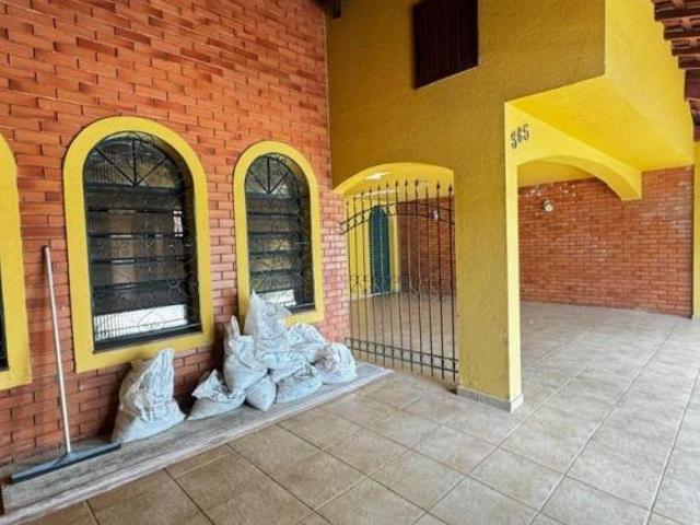 Casa à venda em Piracicaba, Vila Rezende, com 3 quartos, com 285 m²