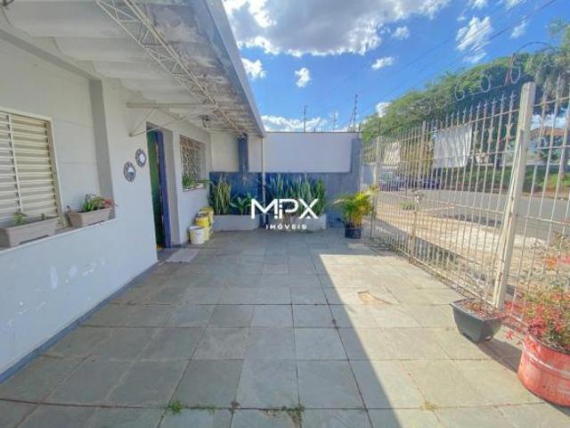 Casa à venda em Piracicaba, Vila Rezende, com 4 quartos, com 180 m²