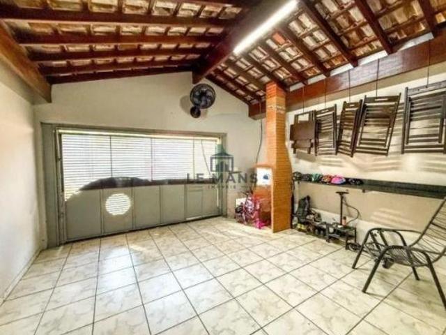Casa à venda em Piracicaba, Água Branca, com 3 quartos, com 94 m²