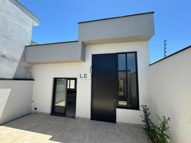 Casa à venda em Piracicaba, Água Branca, com 3 quartos, com 122 m², Águas Claras