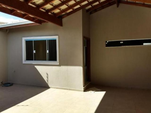 Casa à venda em Piracicaba, Água Branca, com 3 quartos, com 170 m²
