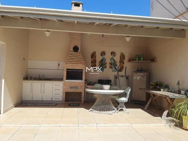 Casa à venda em Piracicaba, Água Branca, com 3 quartos, com 194 m², Villagio Santa Laura