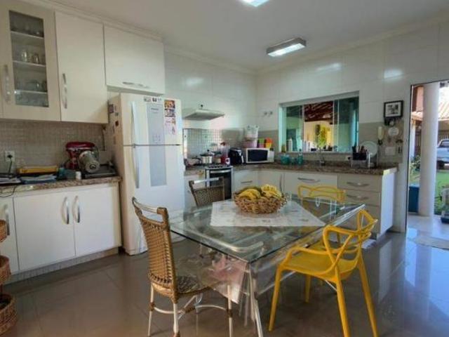 Casa à venda em Piracicaba, Água Branca, com 4 quartos, com 347 m²