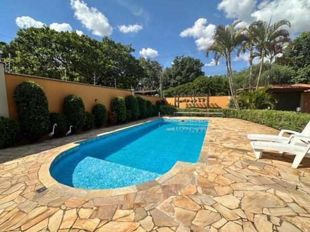 Casa à venda em Piracicaba, Campestre, com 3 quartos, com 250 m², Condomínio Quinta Santa Helena