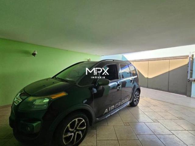 Casa à venda em Piracicaba, Cidade Alta, com 3 quartos, com 180 m²