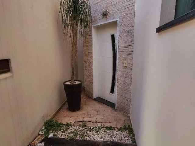 Casa à venda em Piracicaba, Cidade Alta, com 3 quartos, com 268 m²