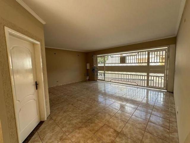 Casa à venda em Piracicaba, Jardim Caxambu, com 3 quartos, com 231.96 m²