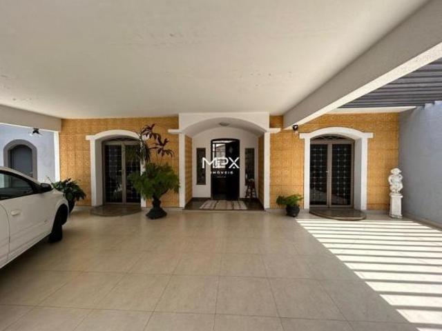 Casa à venda em Piracicaba, Jardim Caxambu, com 4 quartos, com 325.99 m²