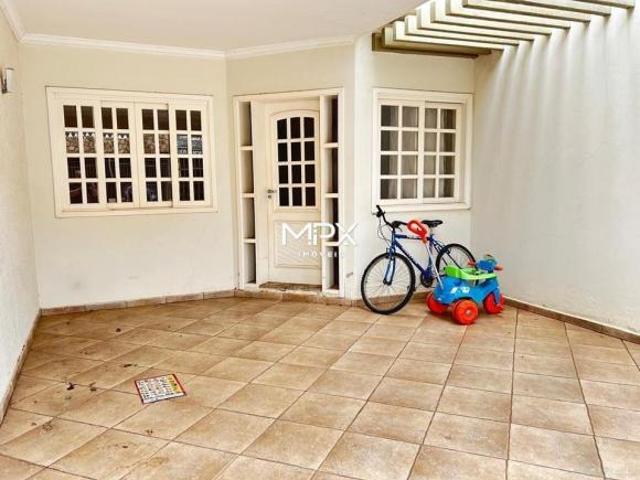 Casa à venda em Piracicaba, Jardim Brasília, com 4 quartos, com 192 m²