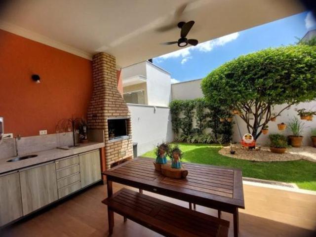 Casa à venda em Piracicaba, Jardim São Franciso/Residencial Altos do São Francisco, com 3 quartos