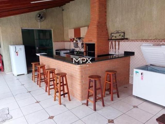 Casa à venda em Piracicaba, Jardim Santo Antônio, com 2 quartos, com 202.42 m²