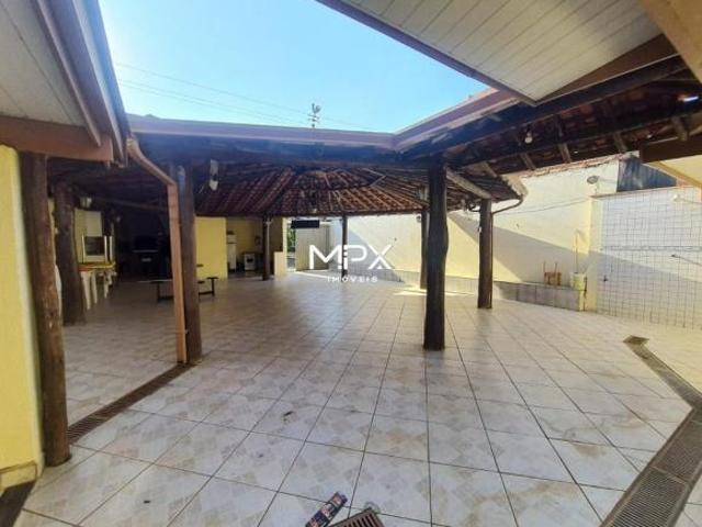 Casa à venda em Piracicaba, Jardim Petrópolis, com 1 quarto, com 175.35 m²