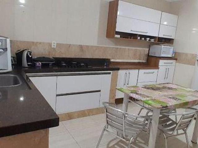 Casa à venda em Piracicaba, Monte Alegre, com 2 quartos, com 90 m²