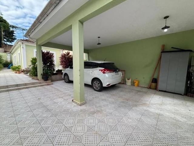 Casa à venda em Piracicaba, Monte Alegre, com 5 quartos, com 943.01 m²