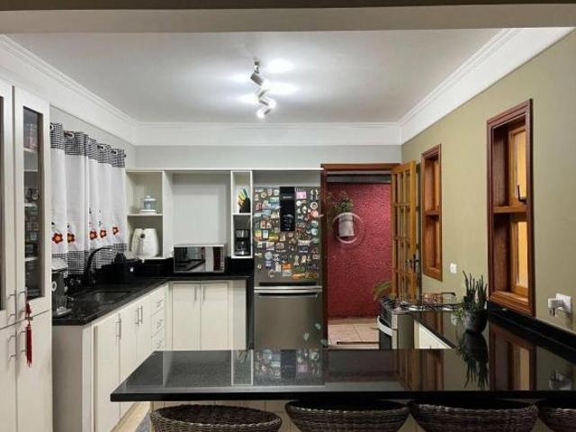 Casa à venda em Piracicaba no Colinas do Piracicaba com 4 suítes, 349 m² por R$ 1.900.000,00