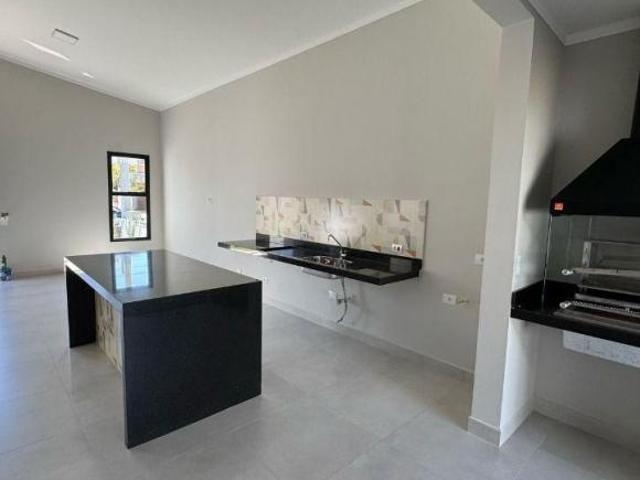 Casa à venda em Piracicaba, Nova América, com 3 quartos, com 150 m², Cond. Villagio Clotilde Brossi