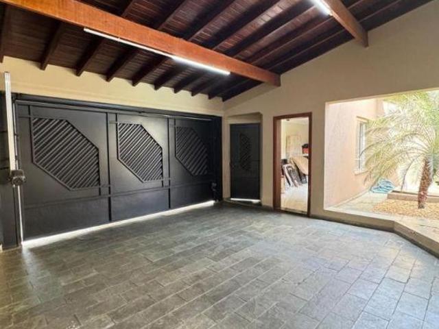 Casa à venda em Piracicaba, Nova Piracicaba, com 3 suítes, com 255 m²