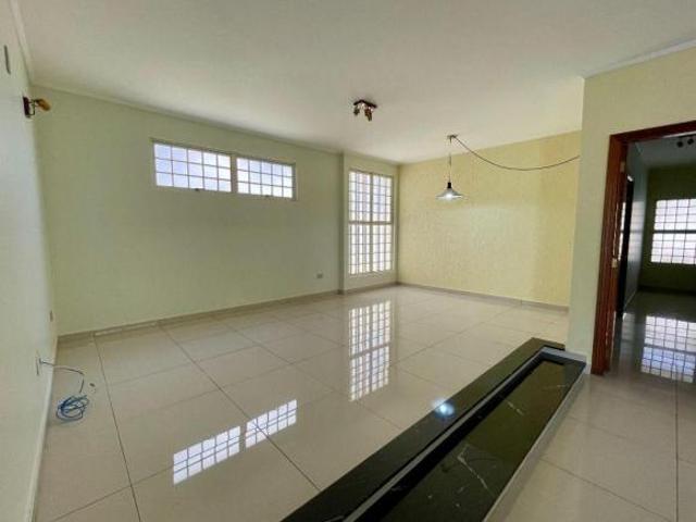 Casa à venda em Piracicaba, Parque Santa Cecília, com 3 quartos, com 196.5 m²
