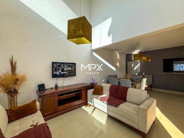 Casa à venda em Piracicaba, Parque Santa Cecília, com 3 quartos, com 212 m²