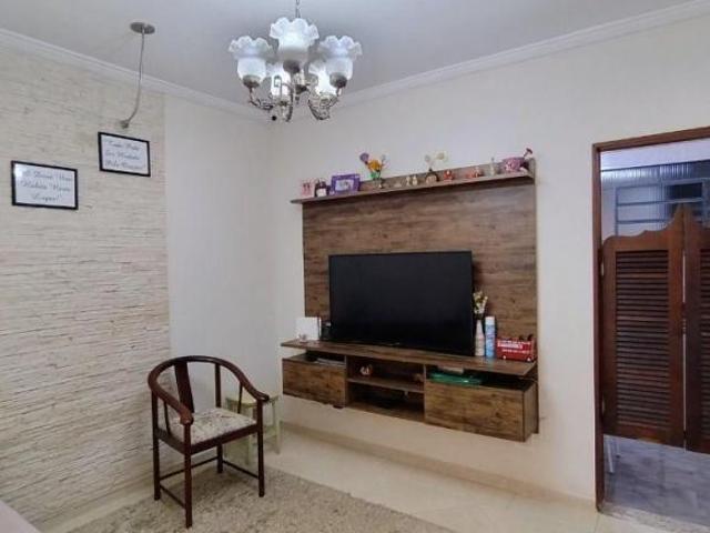 Casa à venda em Piracicaba, Paulicéia, com 6 quartos, com 232.16 m²