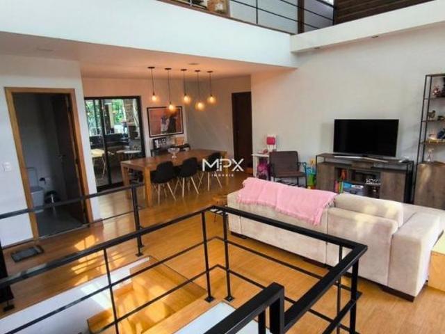 Casa à venda em Piracicaba, Santa Rosa, com 2 suítes, com 300 m², Alphaville Piracicaba